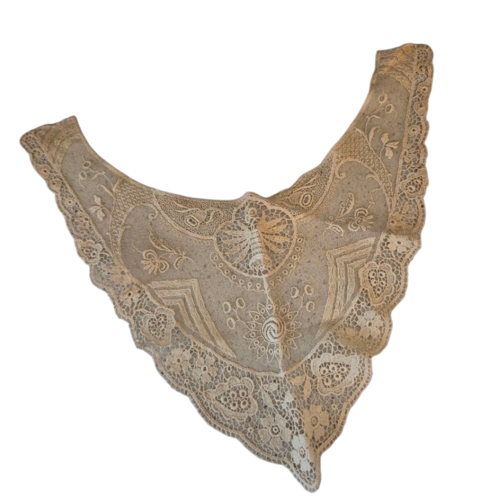 Vintage Neck Lace Collar - Gem